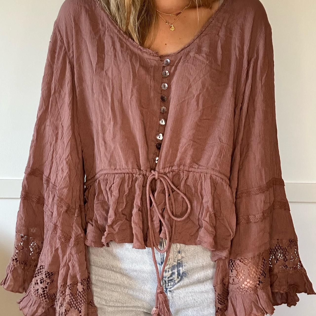 Tree of life blouse brand new just needs an iron - Depop