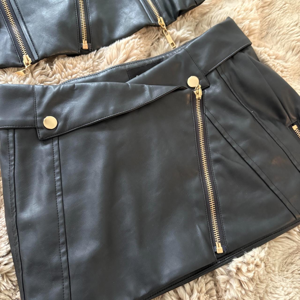 Jagger and stone leather set - Top size 6 & skirt... - Depop