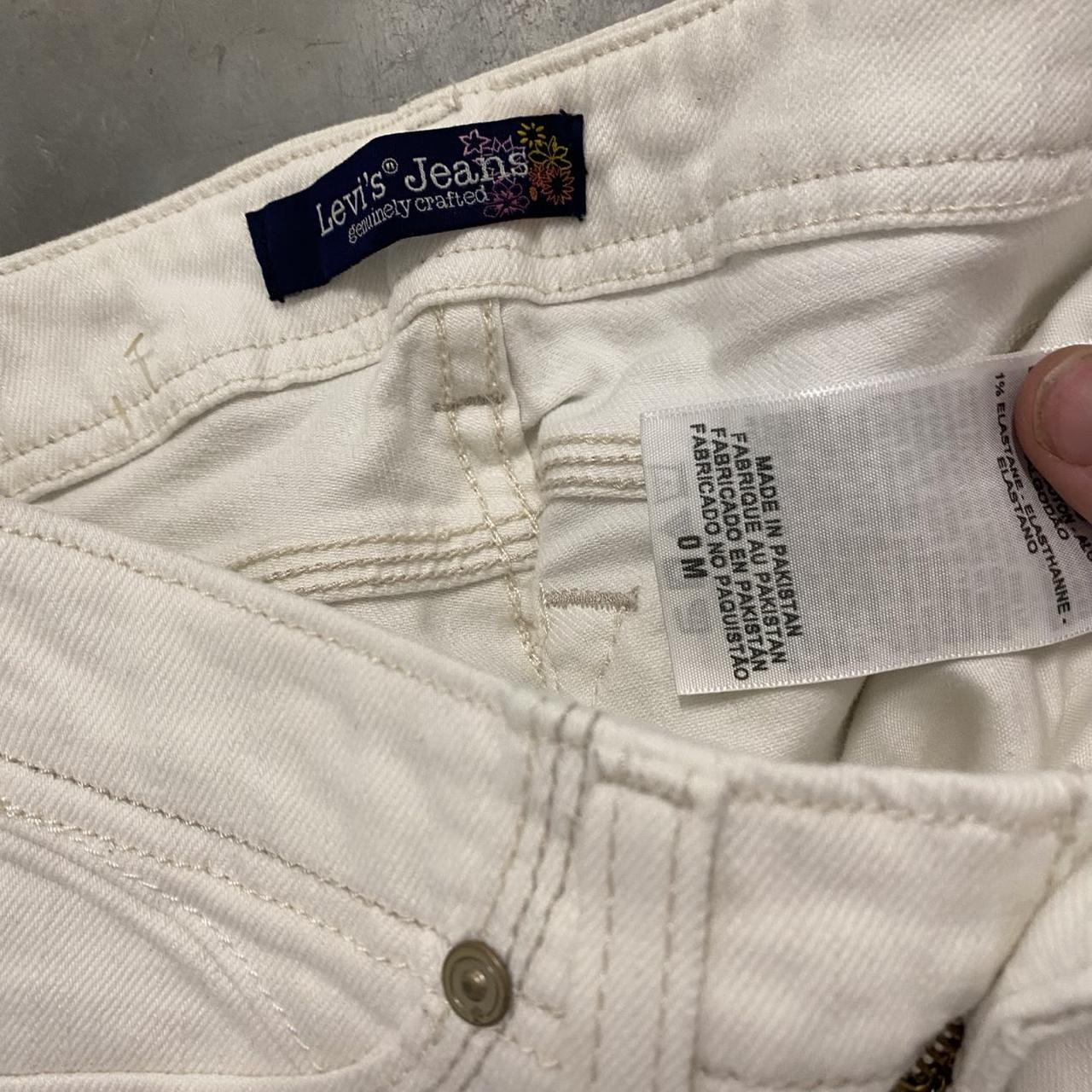 Vintage y2k 90s flared flares bootcut white Levi’s... | Depop