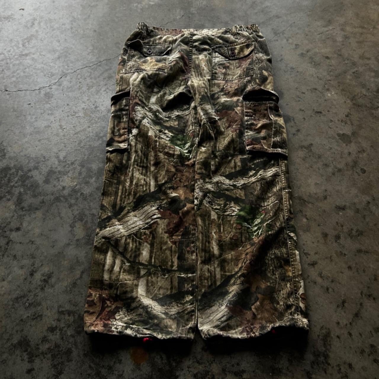 Realtree Baggy Camo Pants Large Fit 34x30 Leg... - Depop