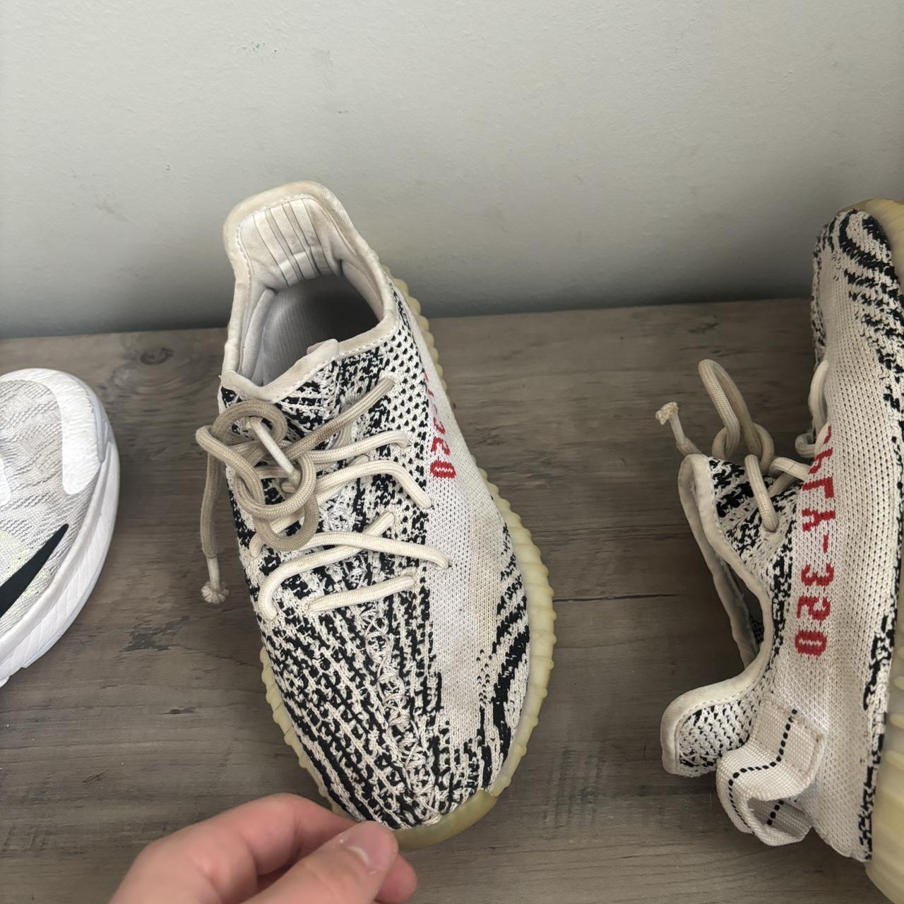 yeezy zebra 350, worn a few times - Depop
