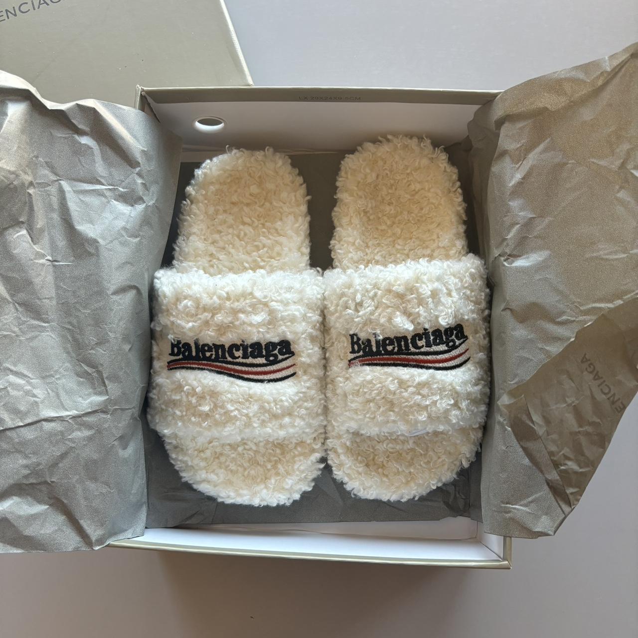 BALENCIAGA Fur Slides “Cream” Size 6 Brand New - Depop