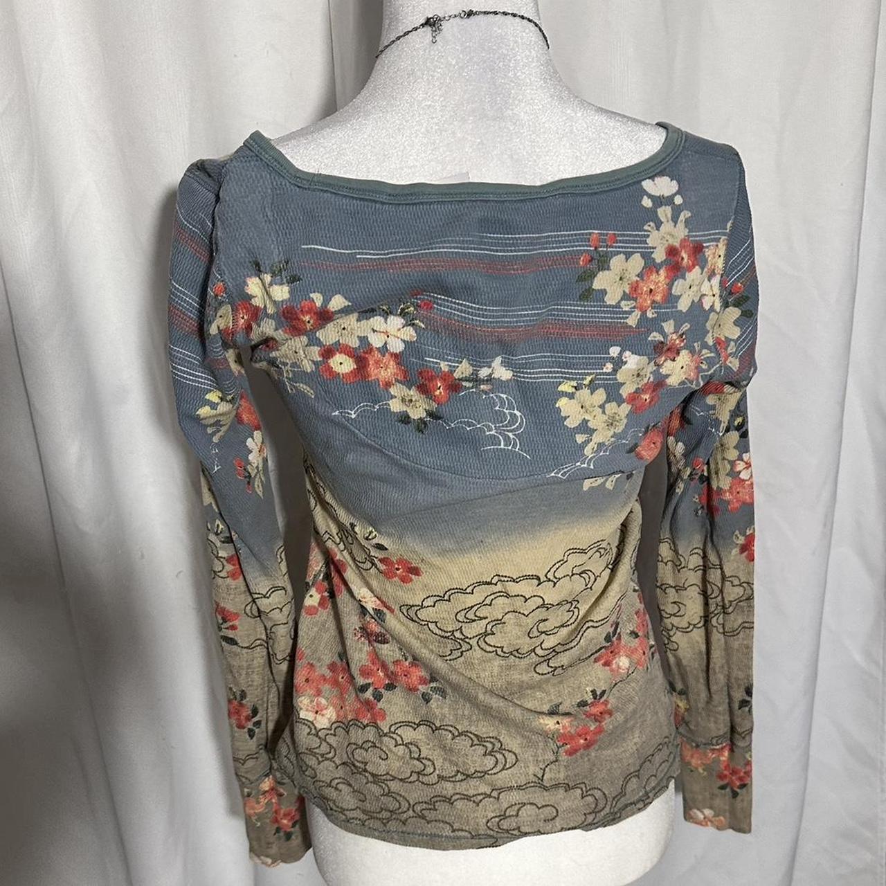 Y2k front and back print 💕 Size M #y2k #mcbling #emo... | Depop