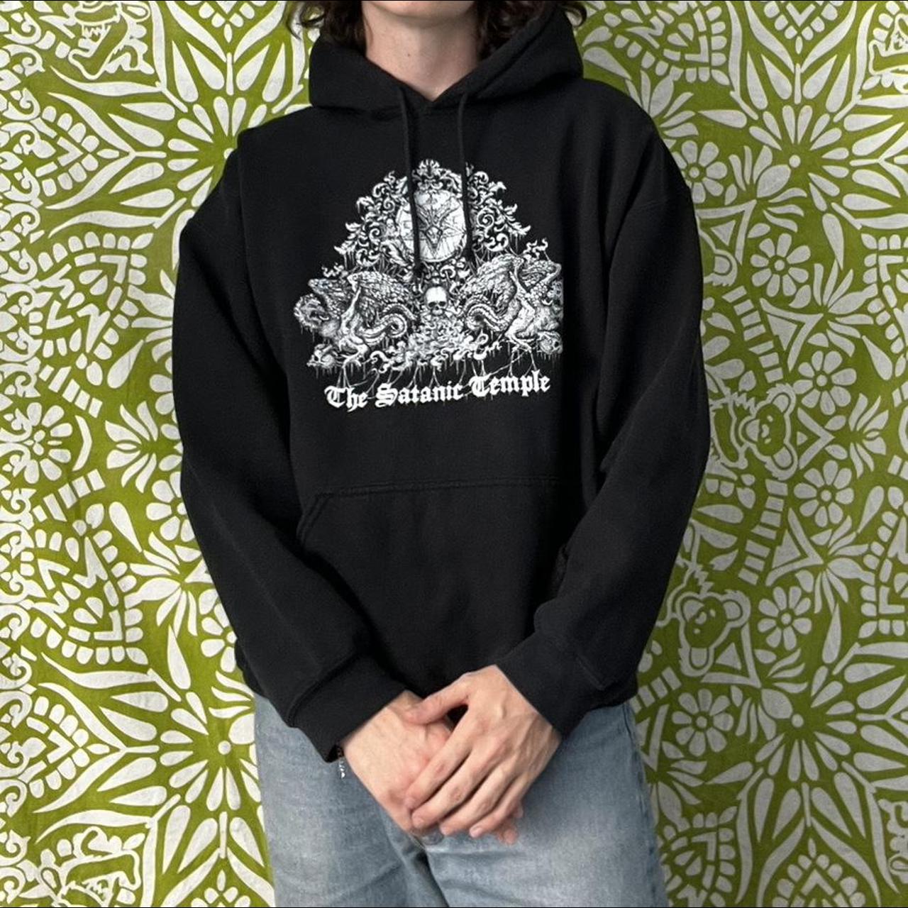 Vintage Satanic Temple hoodie Gildan tag, size XL ... - Depop
