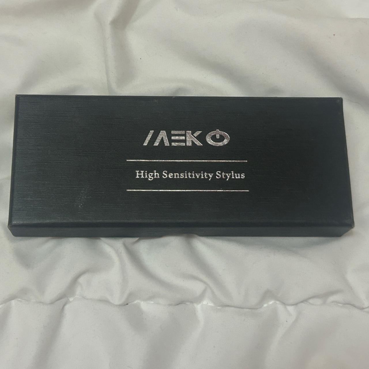 Fully intact dual stylus pen kit for drawing on... | Depop