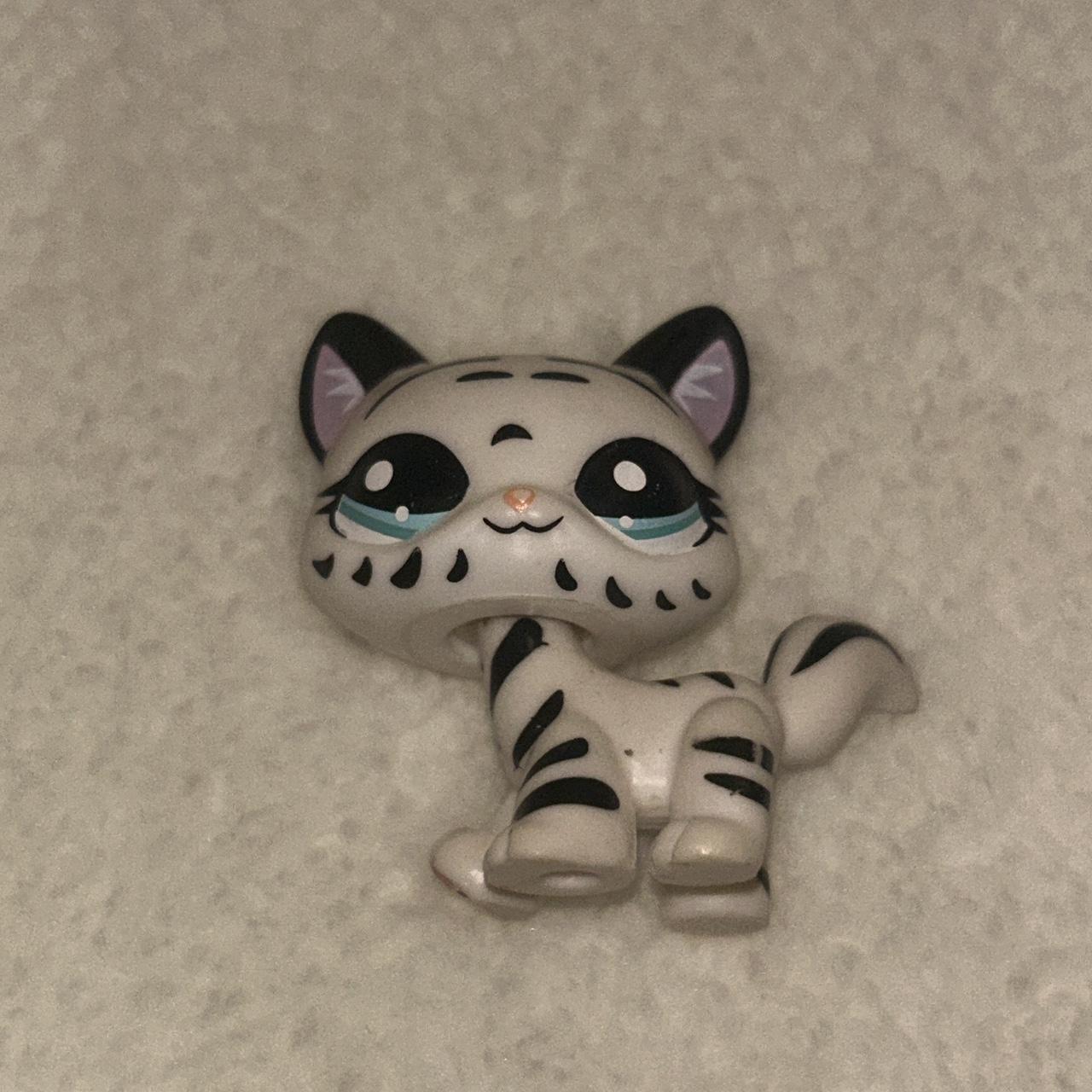 LPS AFTERMARKET White tiger cat # 1498. Very good... | Depop