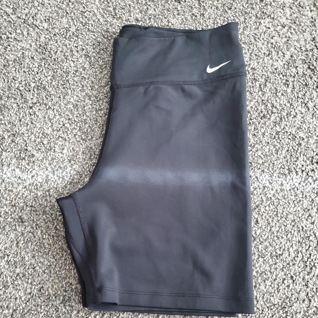 Nike dri fit shorts Black women xlarge #nike #shorts - Depop