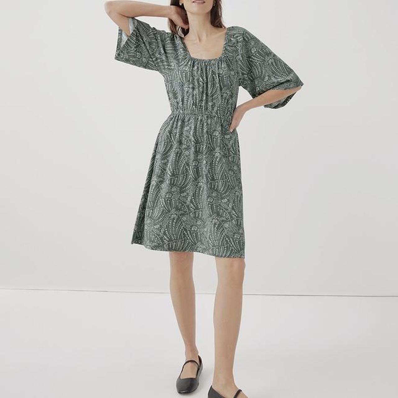 🌿NWT PACT Luxe Jersey Flutter Sleeve Dress in Green... - Depop