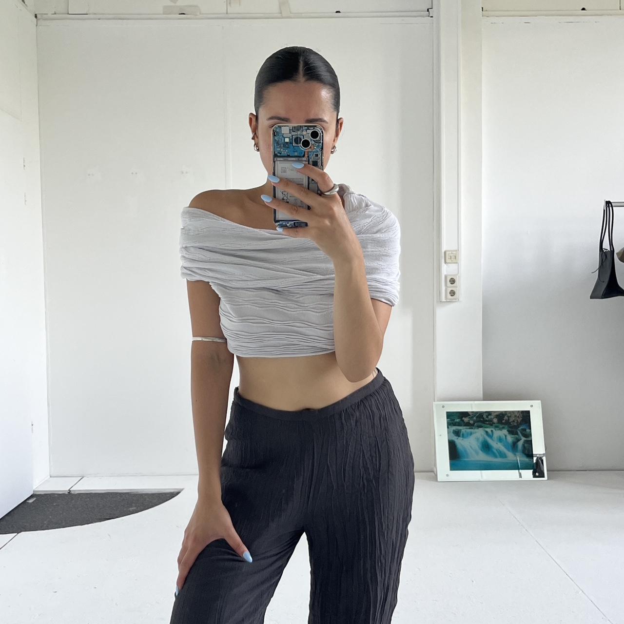 Sarah Pacini versatile subversive top. Ok, this top... - Depop