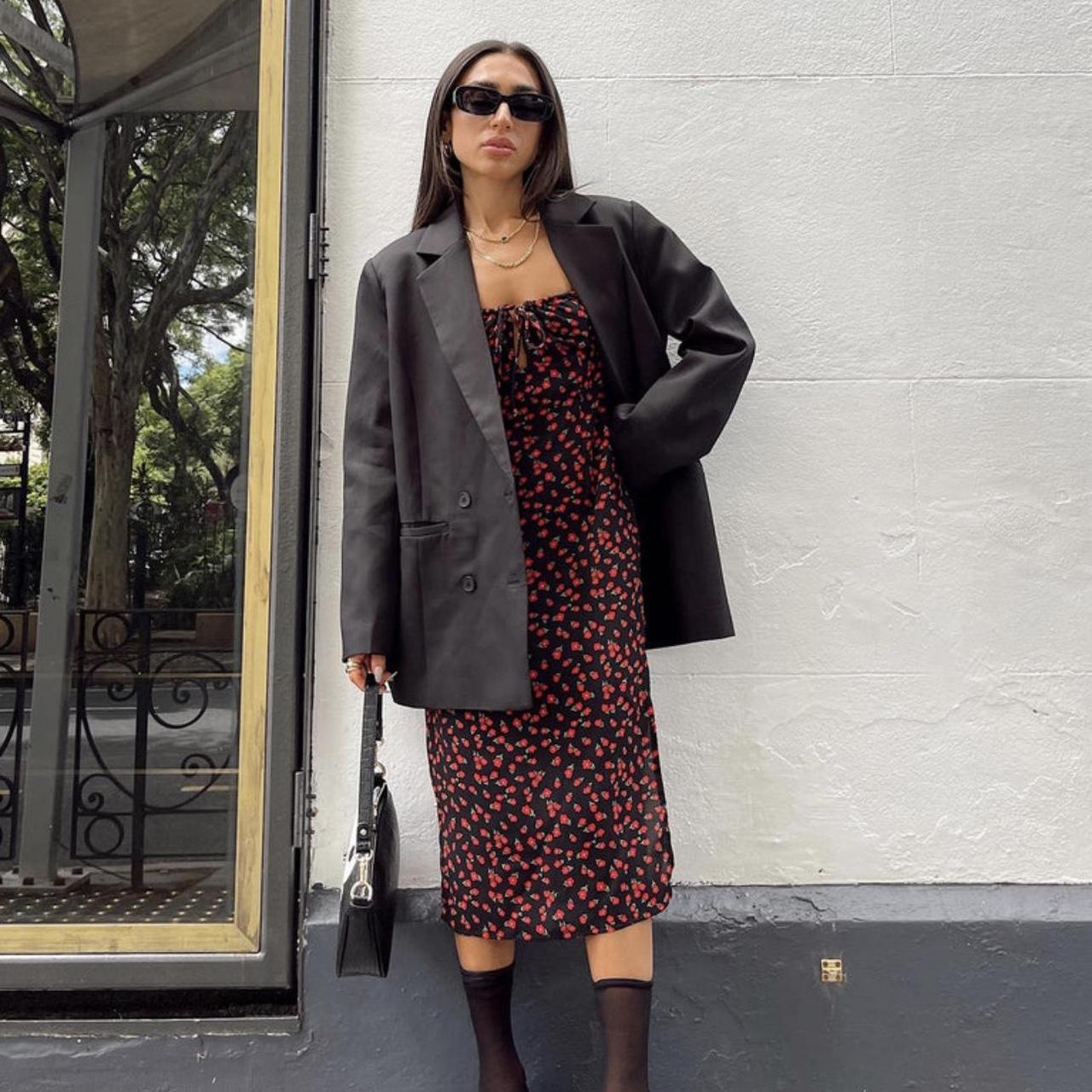 Princess Polly Floral Black & Red Midi Dress - Size 14 - Depop