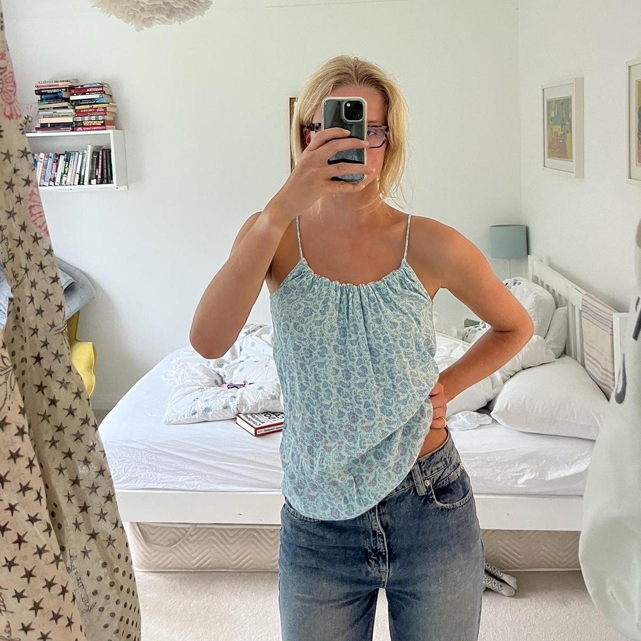 Cute little summer top - Depop