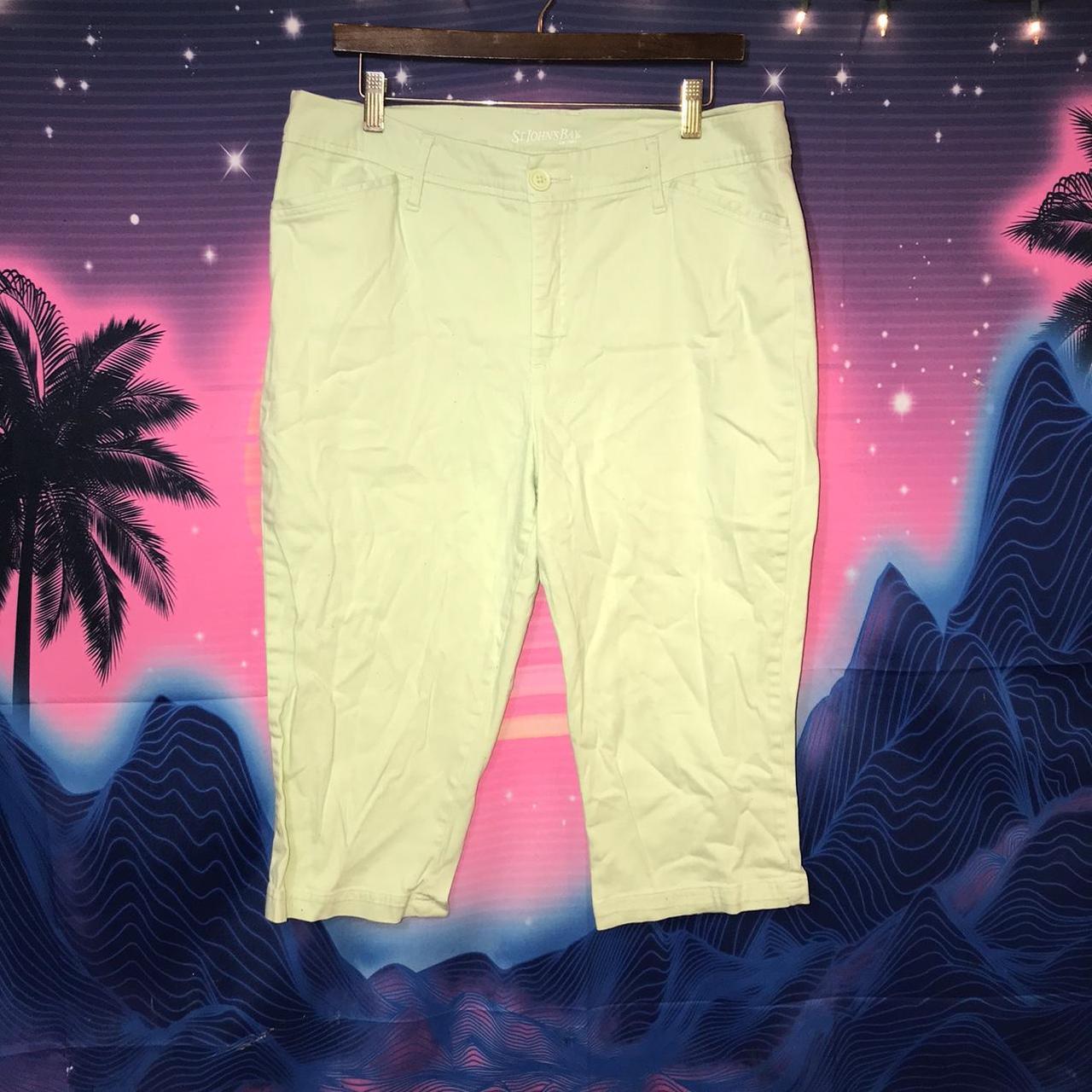 Be ready for spring in these pastel soft green Capri... - Depop