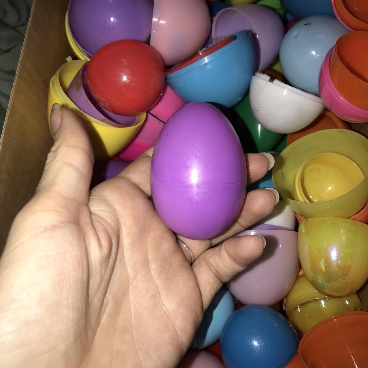 👩🏽‍🔬👩🏾‍🔬ADD TO A BUNDLE FOR A DOLLAR👩🏾‍🔬👩🏿‍🔬 Small assorted box... - Depop