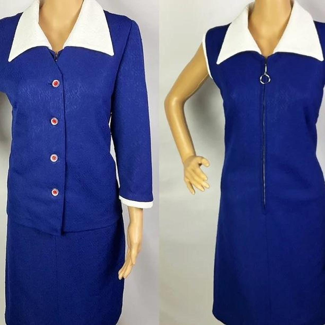 vintage 1960s Mod suit set. Navy blue floral design... - Depop