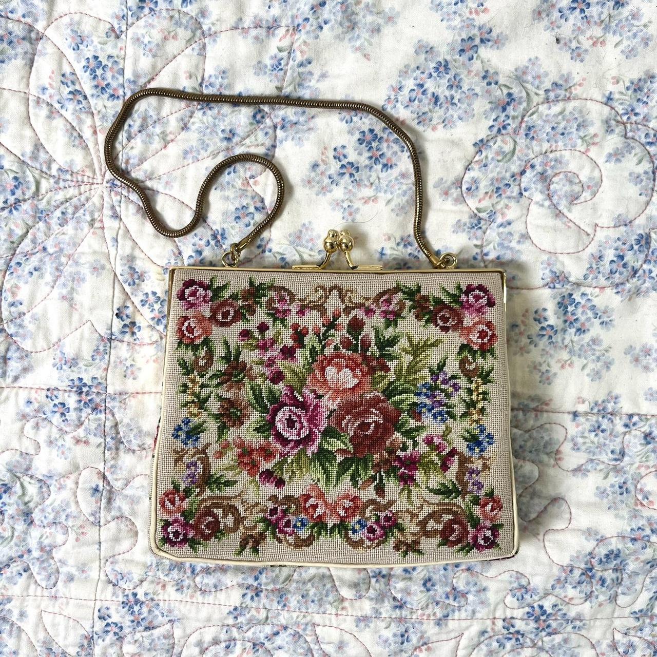 Teeny tiny vintage purse, for all my impractical... - Depop
