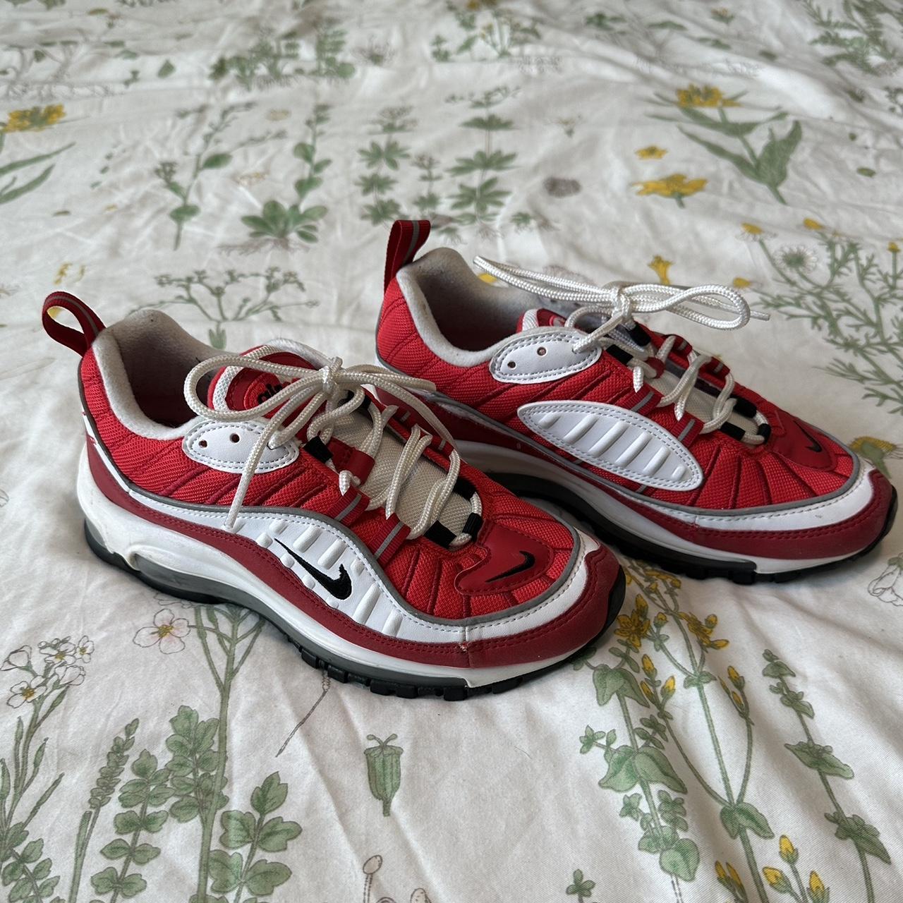 Nike Women's Red Trainers | Depop