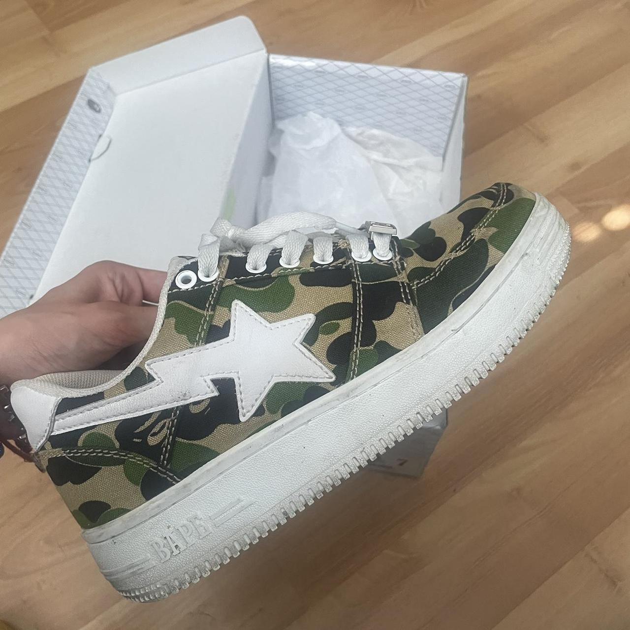 green camo BAPESTAS ⭐️ size 7 Men/ Women’s... - Depop