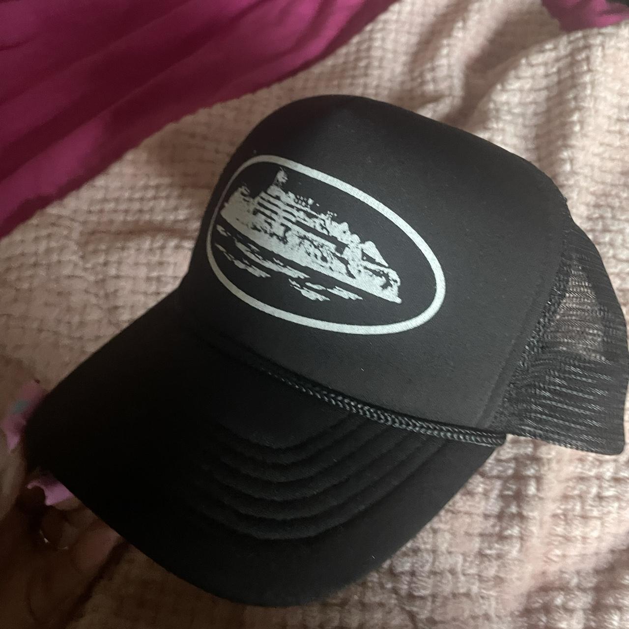 Corteiz Alcatraz trucker hat Mark on the inside... - Depop