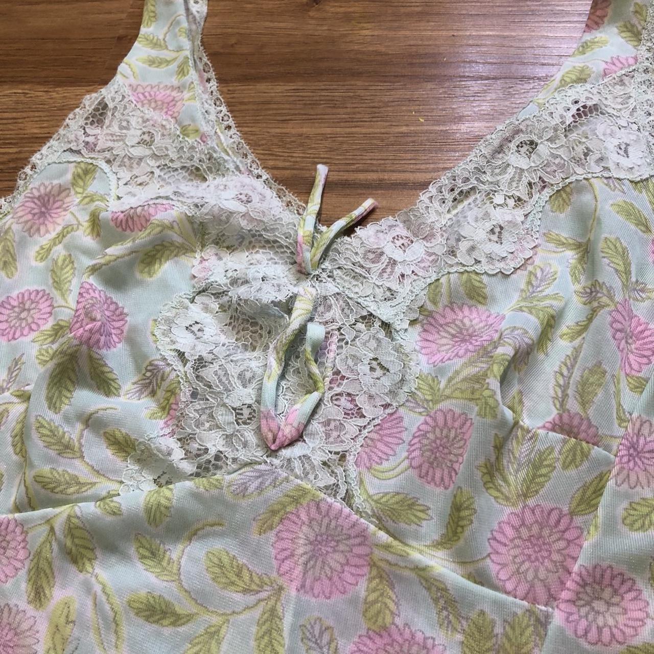 Cute vintage mesh mini dress with lace details... - Depop