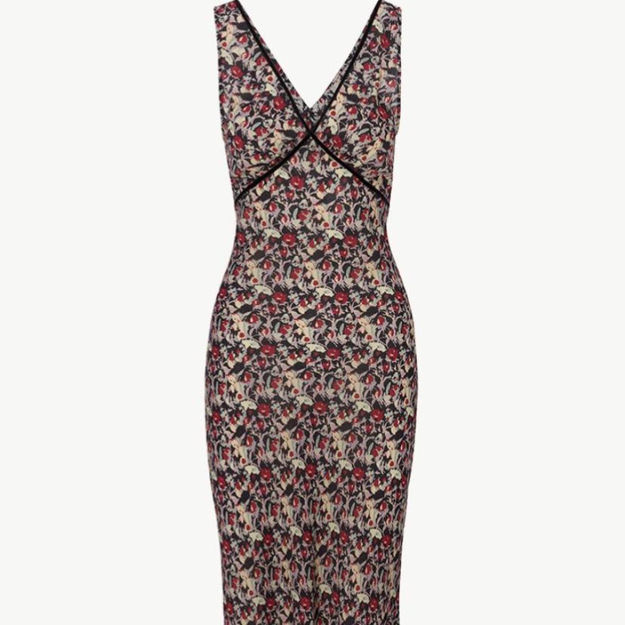 Realisation par THE STEPHANIE in Wild Rose. Really... - Depop