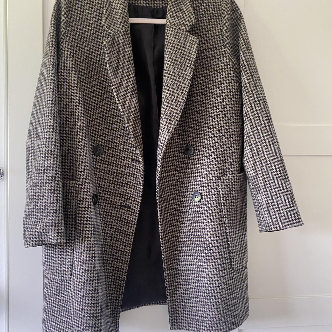 Zara houndstooth print coat size XS In very good... - Depop
