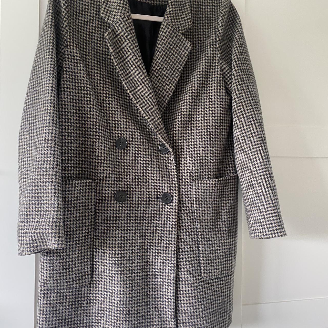 Zara houndstooth print coat size XS In very good... - Depop
