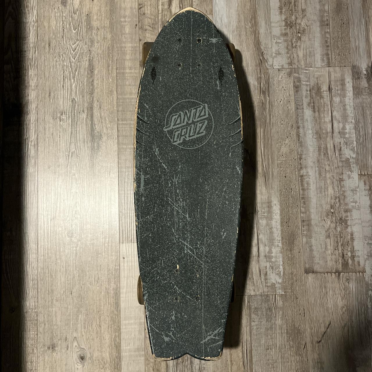 Santa Cruz Shark Cruiser Deck 8.75 deck 65 mm... - Depop