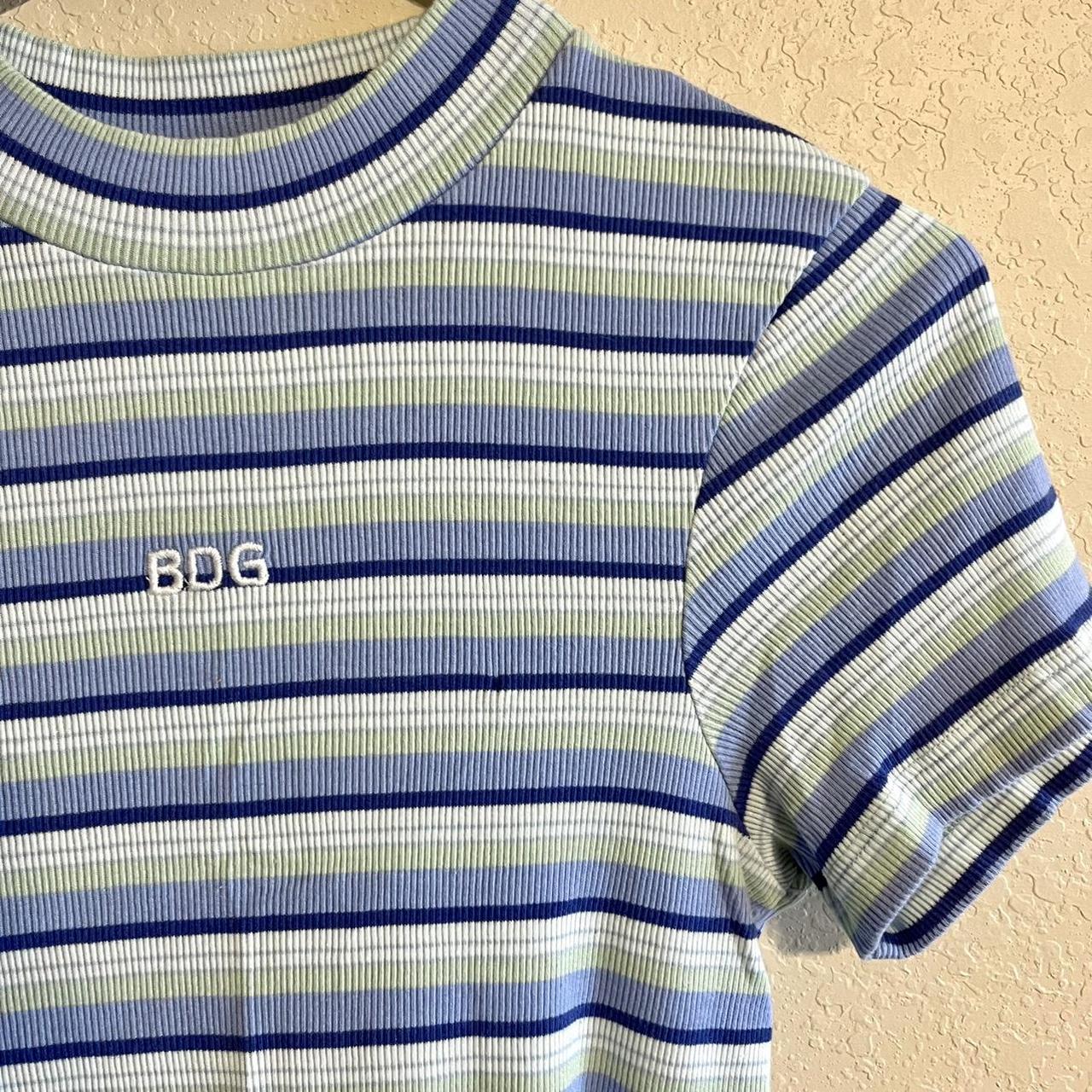 BDG Women's Blue and Green T-shirt | Depop