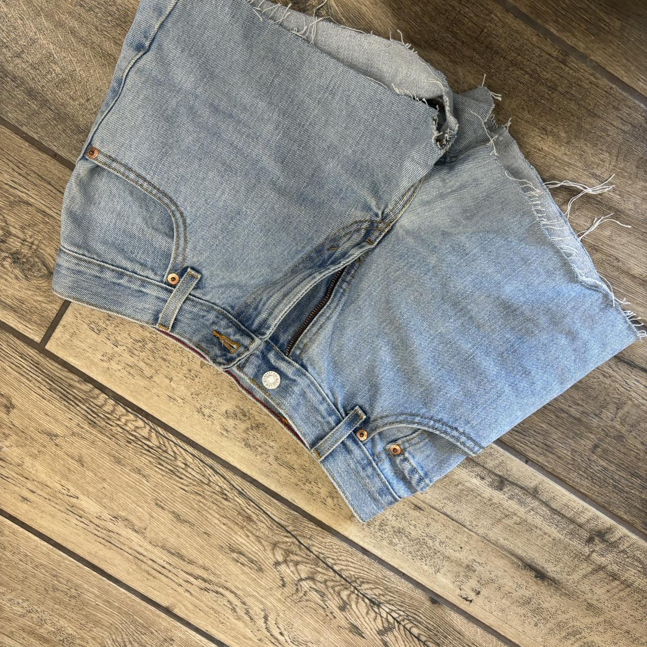 Cutoff levi’s, old school super cute fits like a 25-26 - Depop