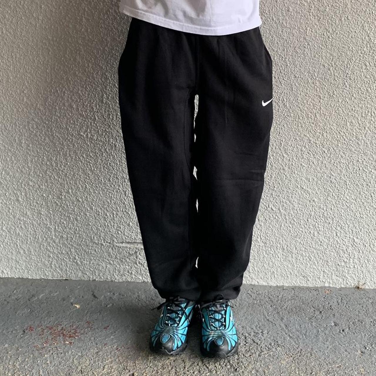 🇬🇧FREE UK SHIPPING🇬🇧 Black Nike Trackies Size M BRAND... - Depop