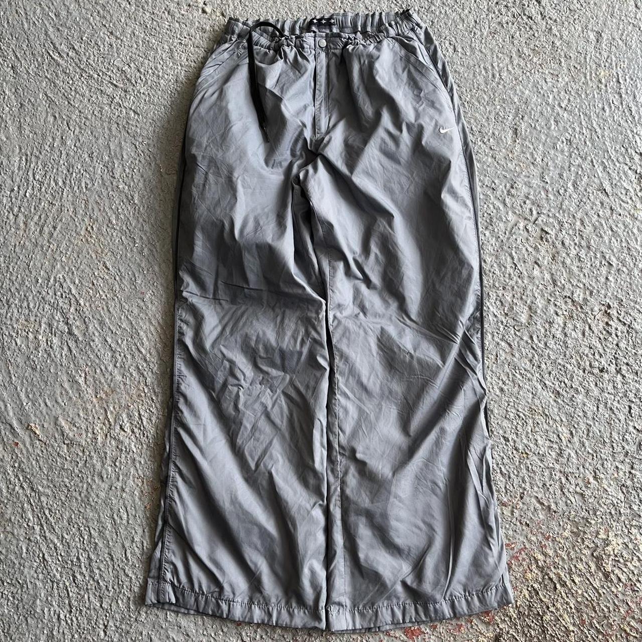 🇬🇧FREE UK SHIPPING🇬🇧 Grey Nike Trackies Size... - Depop