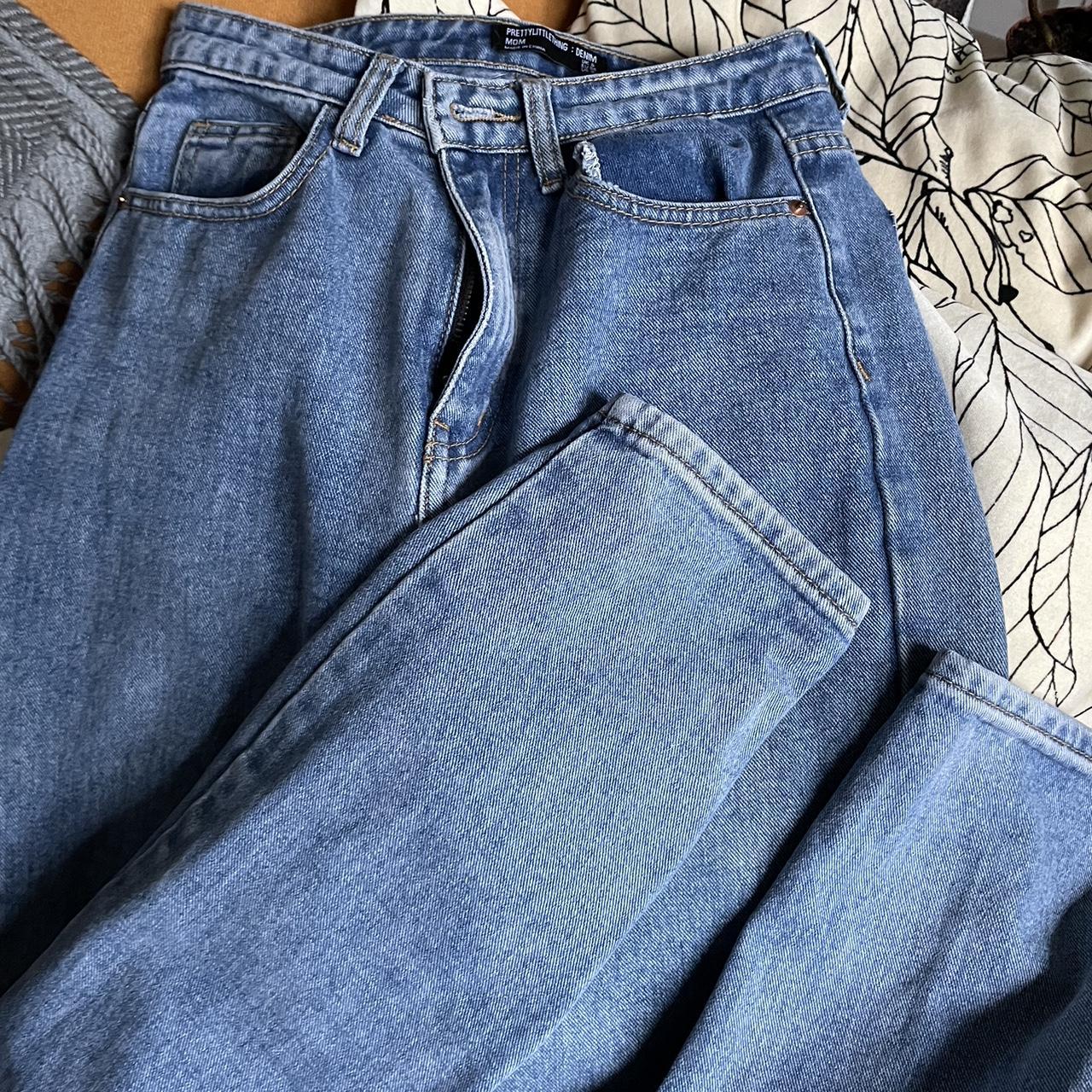 PrettyLittleThing Women's Blue Jeans | Depop