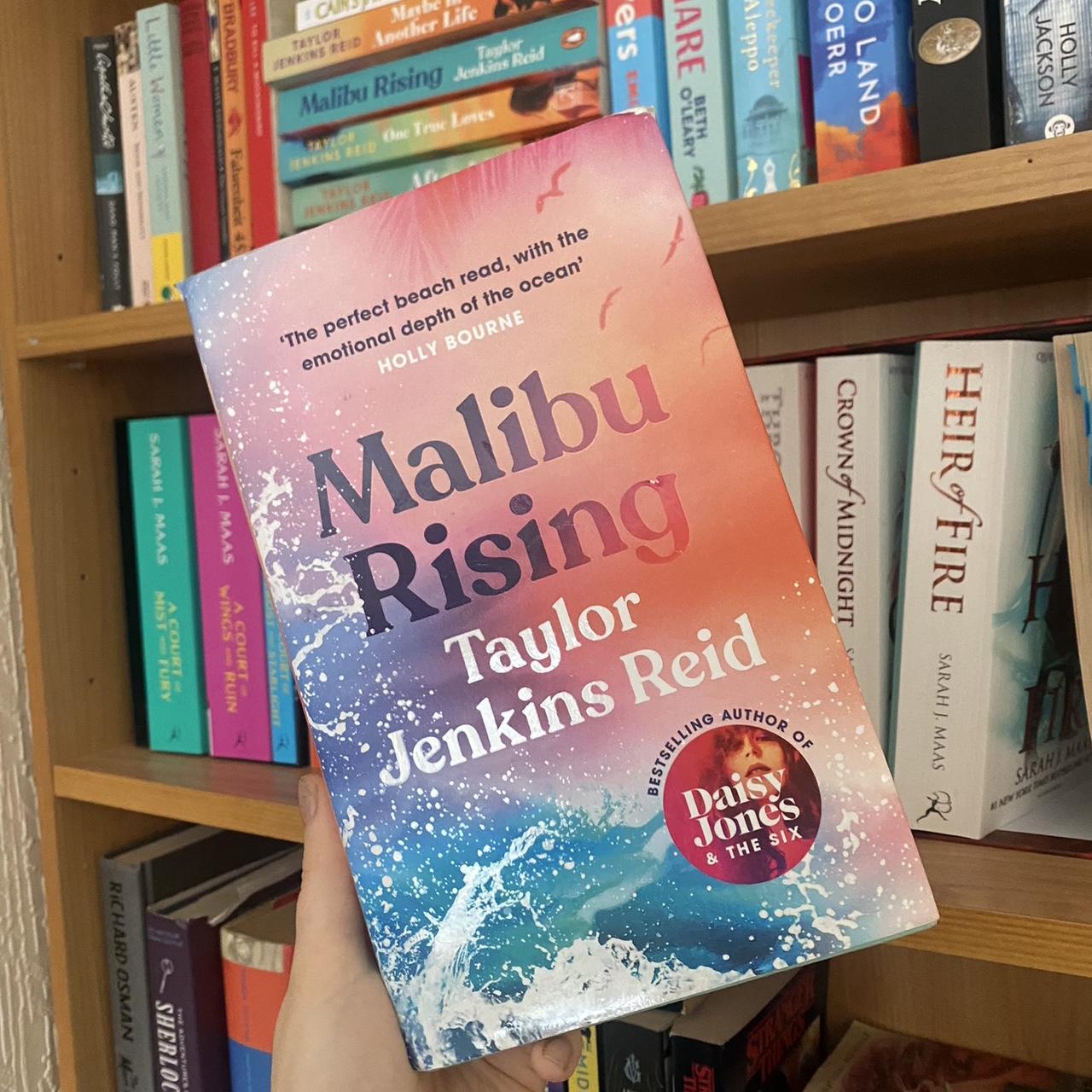 Hardback Malibu Rising Taylor Jenkins Reid Slight... - Depop