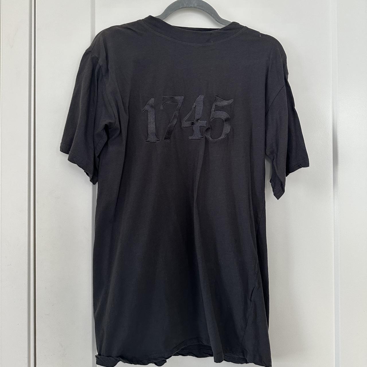 oversized tee🤍 - Depop