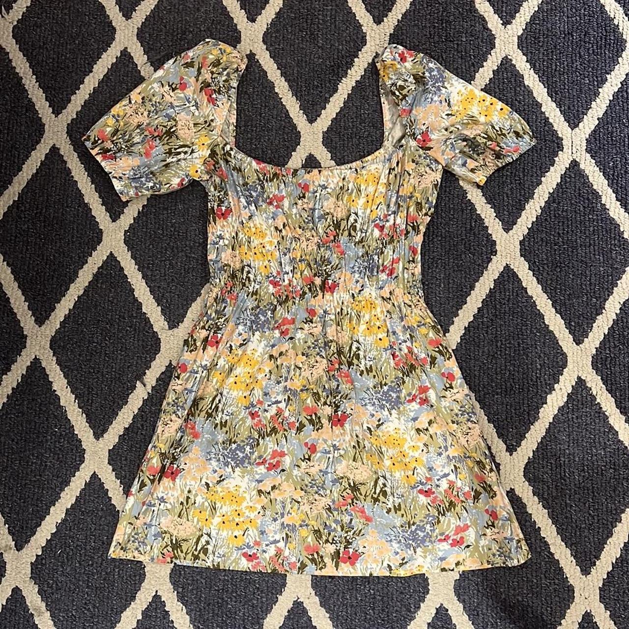 Reformation mini dress in a lovely floral pattern.... - Depop