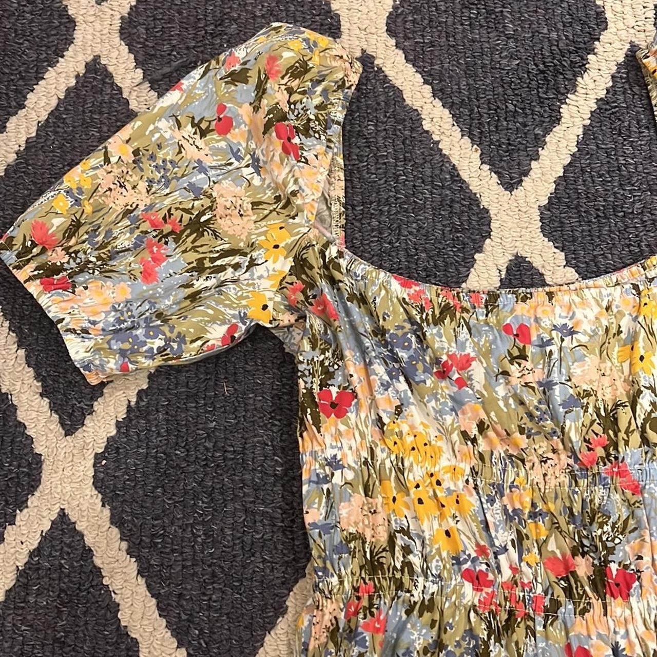 Reformation mini dress in a lovely floral pattern.... - Depop