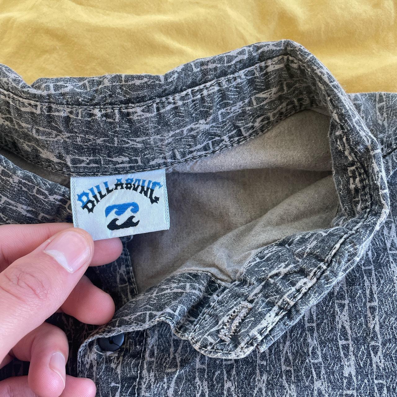 Y2K Billabong Patterned Button-Up Men’s Large, fits... - Depop