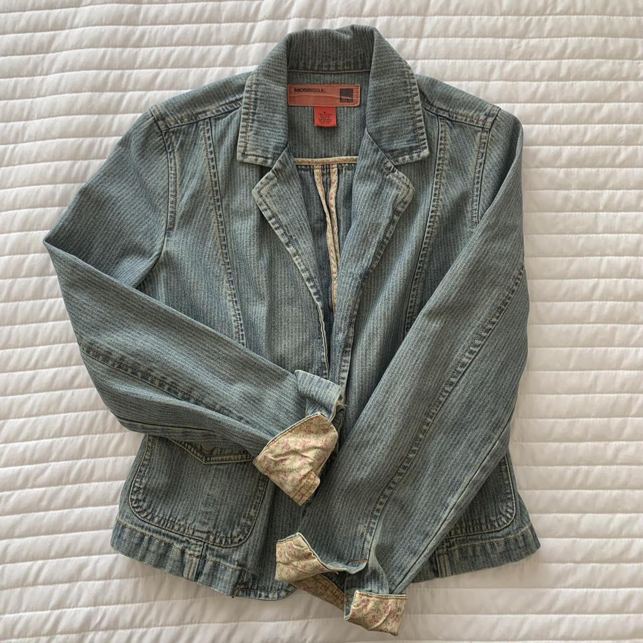 the cutest vintage mossimo mossissue lightwash denim... - Depop