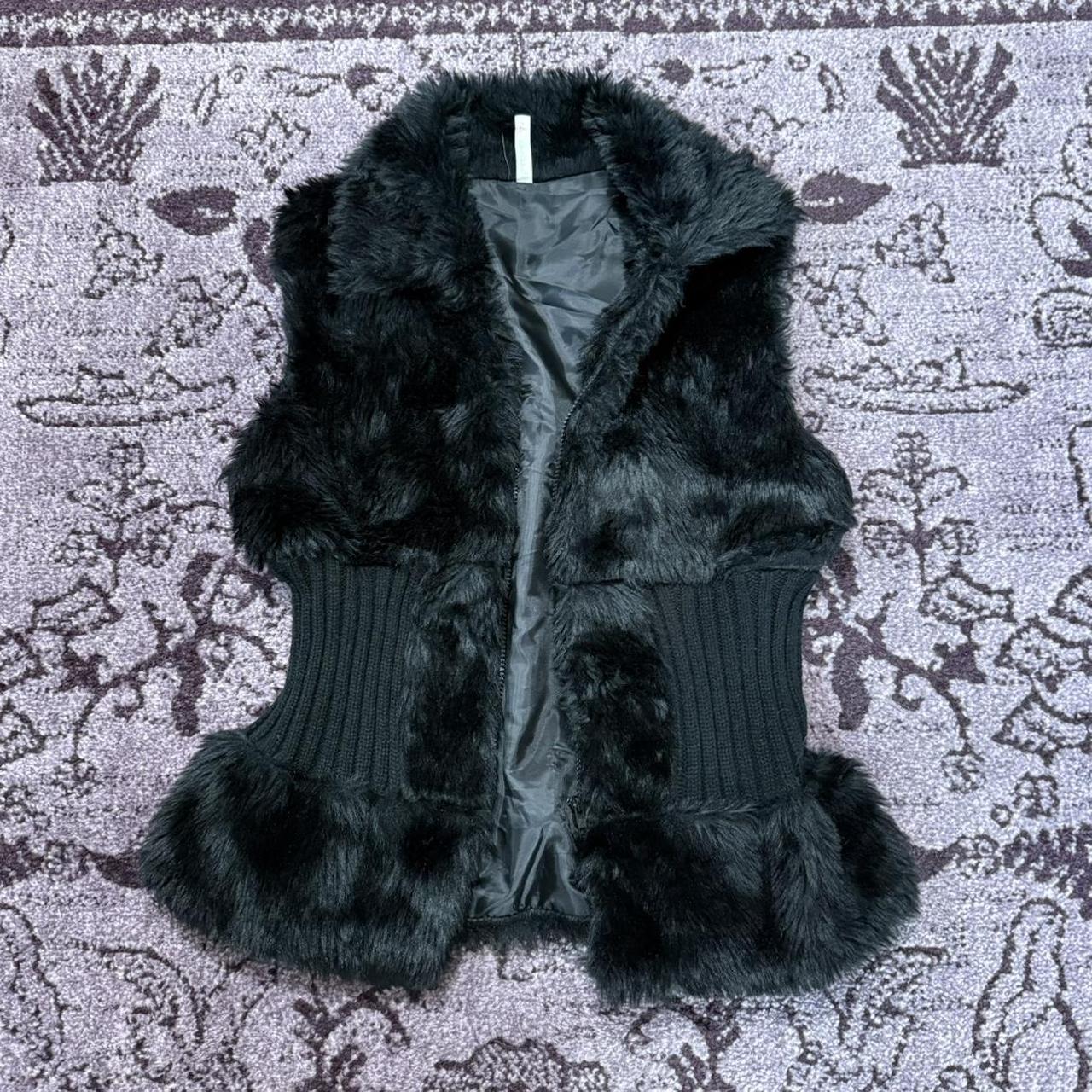 Black faux fur vest with ribbed cinched waist Best... | Depop