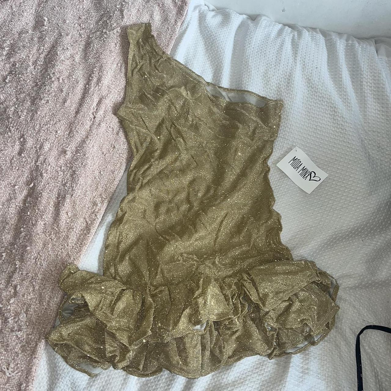 Moda Minx Gold one shoulder frilly dress Brand new... - Depop