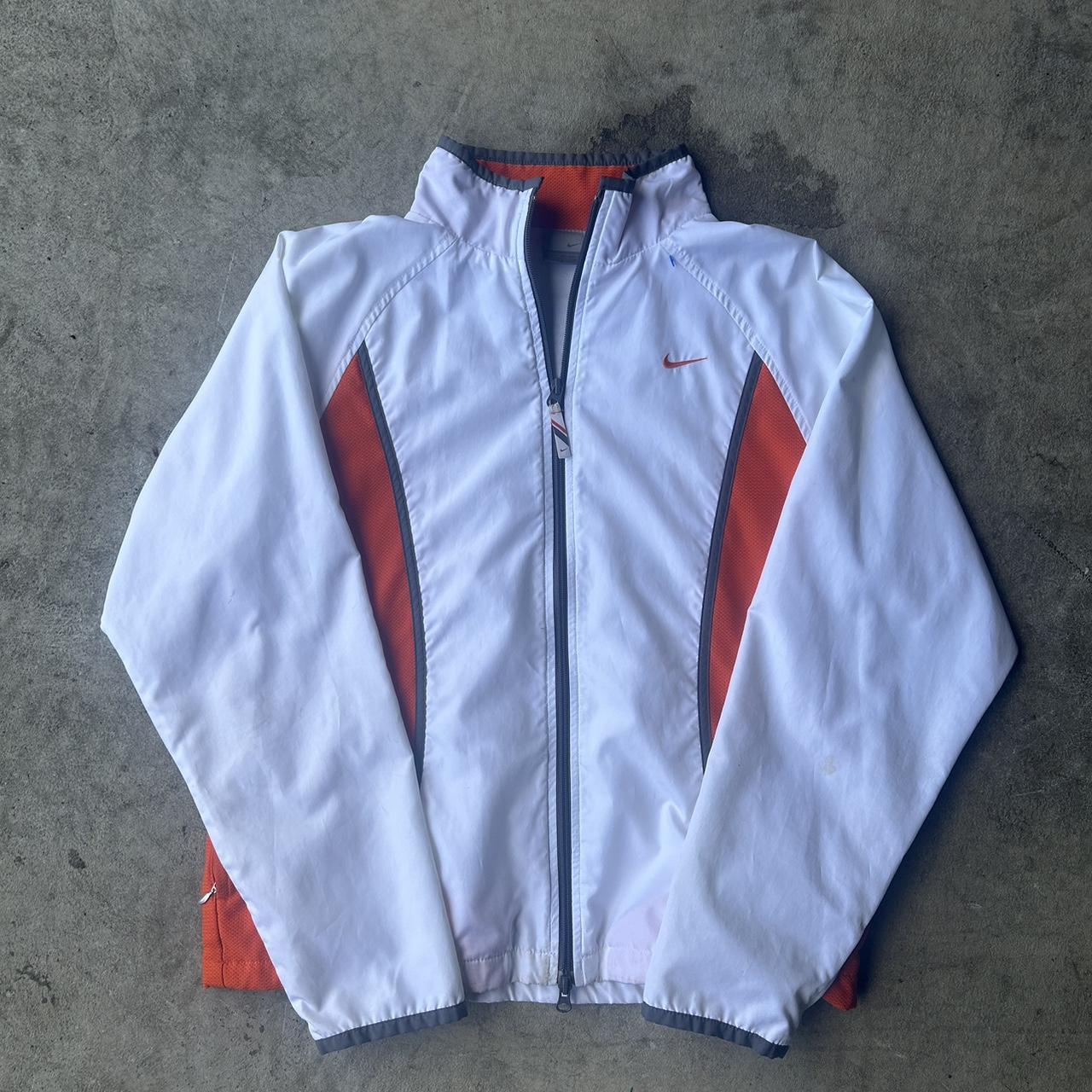 Vintage Women’s White and Orange Nike Windbreaker... - Depop