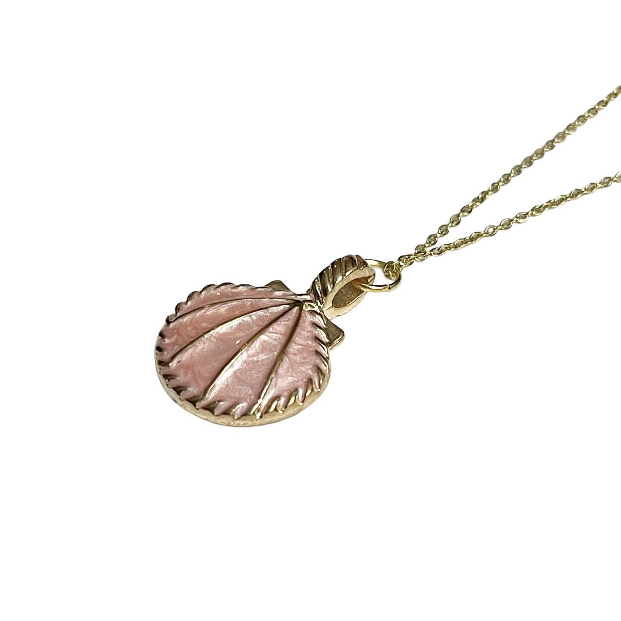 pink shell pendant necklace 🐚💗 handmade by me! 🐇... - Depop