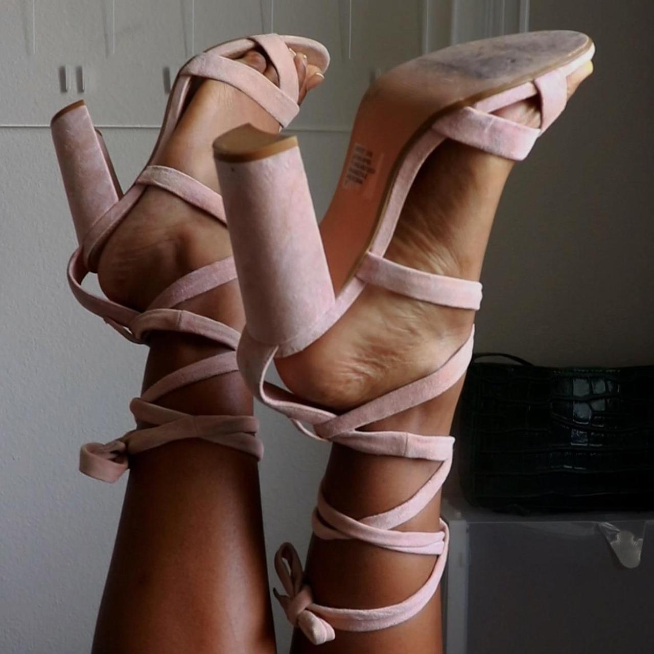 Women's Pink Courts | Depop