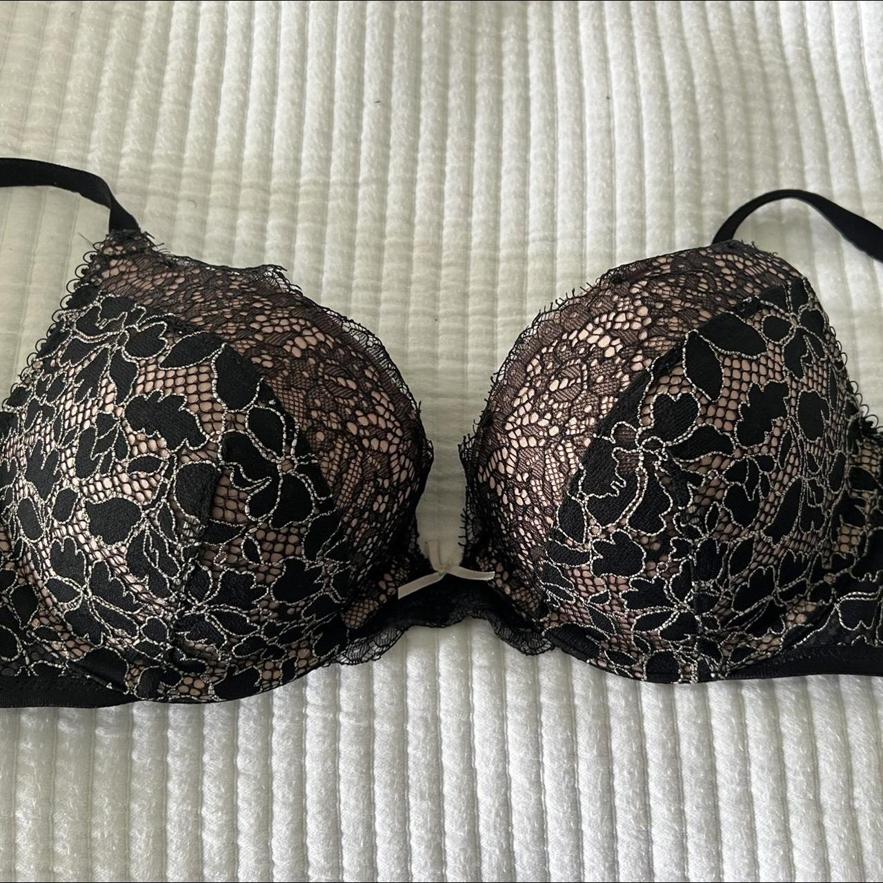 Women's Bra | Depop