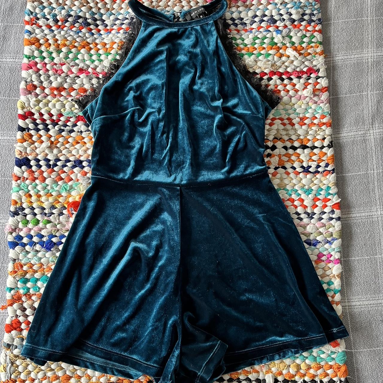 New Look emerald green velvet playsuit 🦚 In great... - Depop