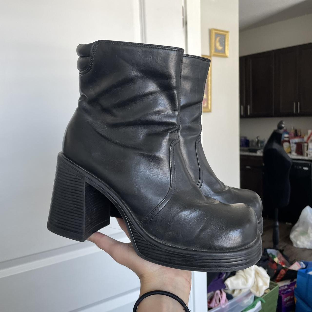 Y2k Boots early 2000s monster platform boots from... - Depop