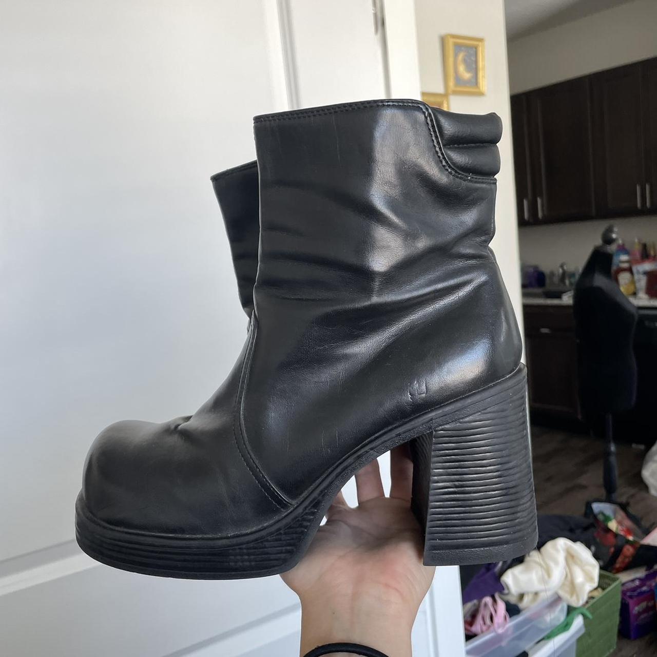 Y2k Boots early 2000s monster platform boots from... - Depop