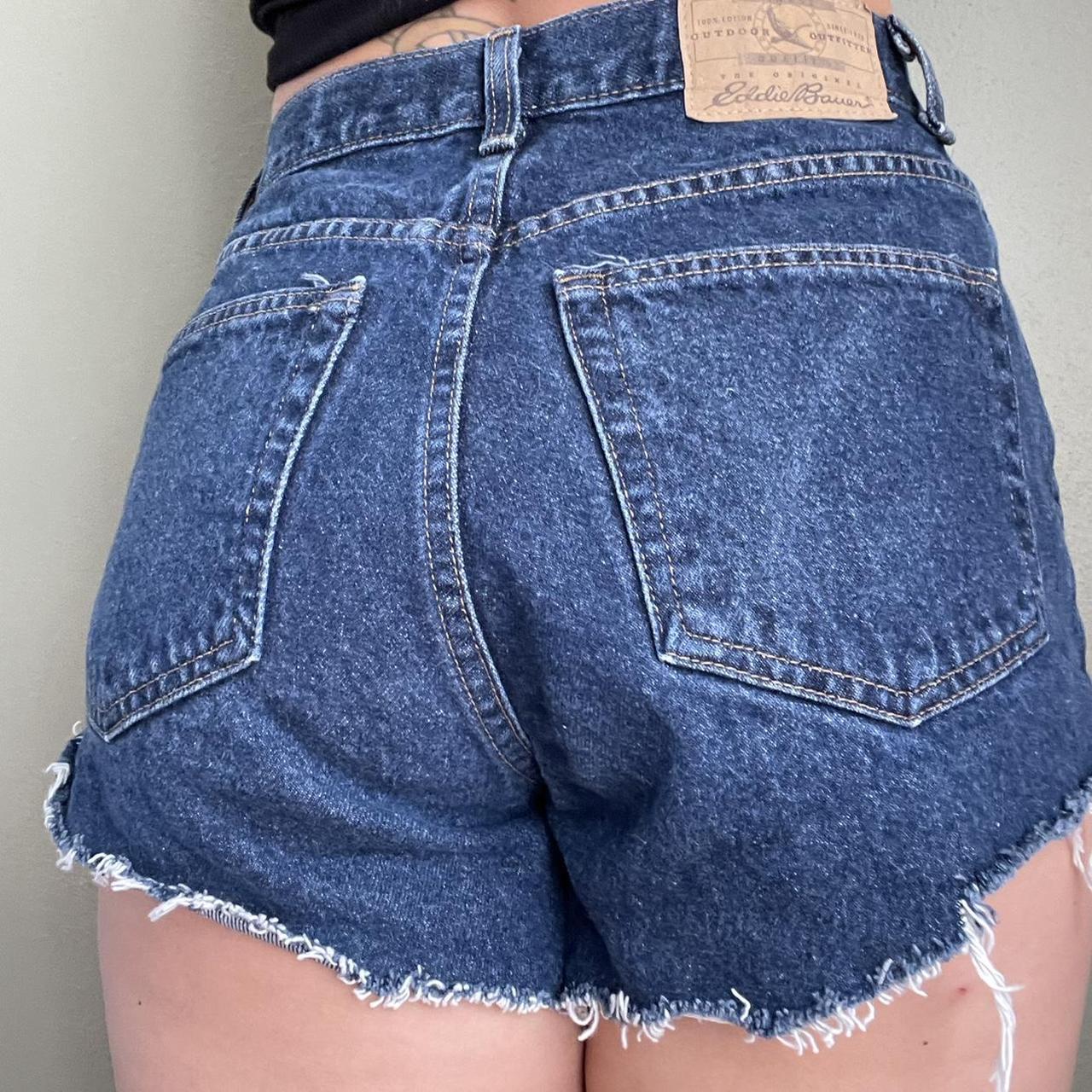 Eddie Bauer Women's Navy Shorts | Depop