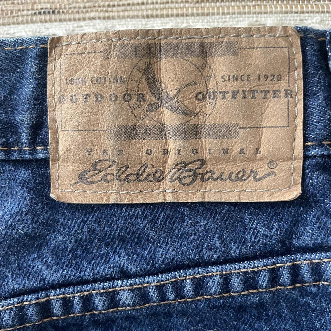 Eddie Bauer Women's Navy Shorts | Depop