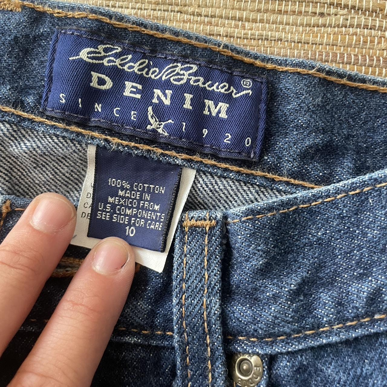 Eddie Bauer Women's Navy Shorts | Depop